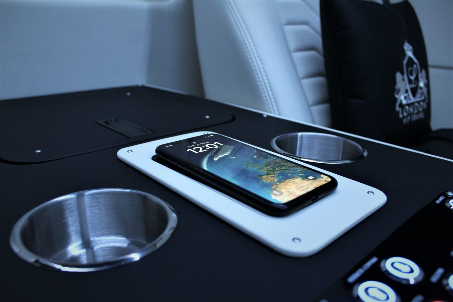 New Luxury Sprinter Van (7 Seater) - London VIP Travel